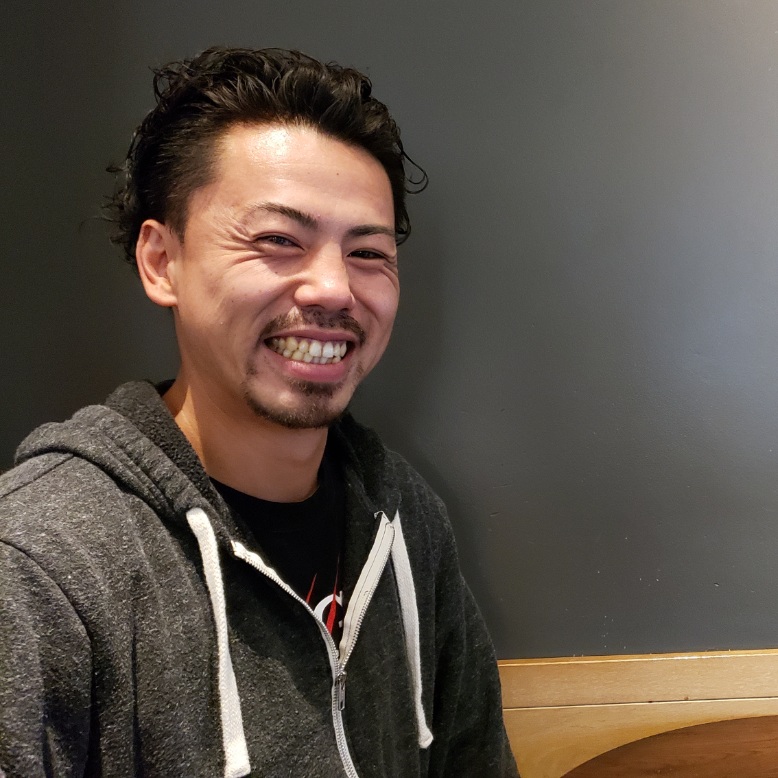 日本を出たスタートアップ社員に聞く、完全テレワークと管理しない組織とは | Worker's Resort | オフィスマネージャーのための ...